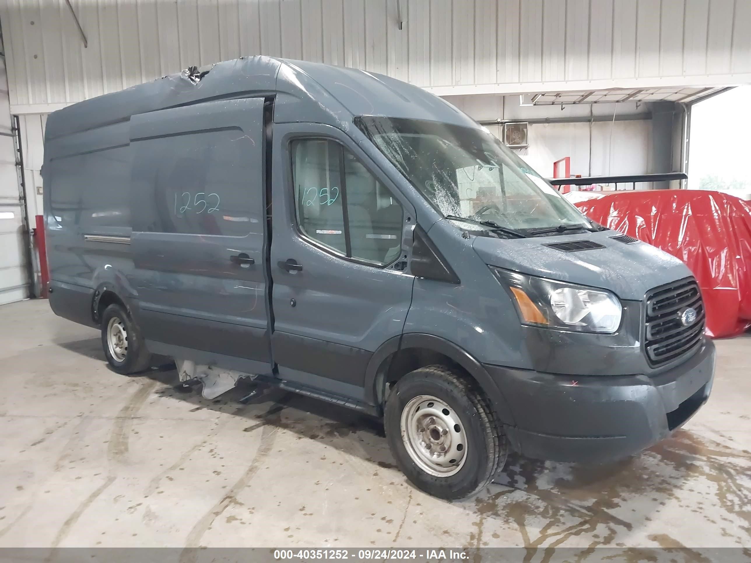 Price & History 2019 Ford Transit-250 3.7l V-6 Dohc, Vvt, 275hp vin ...