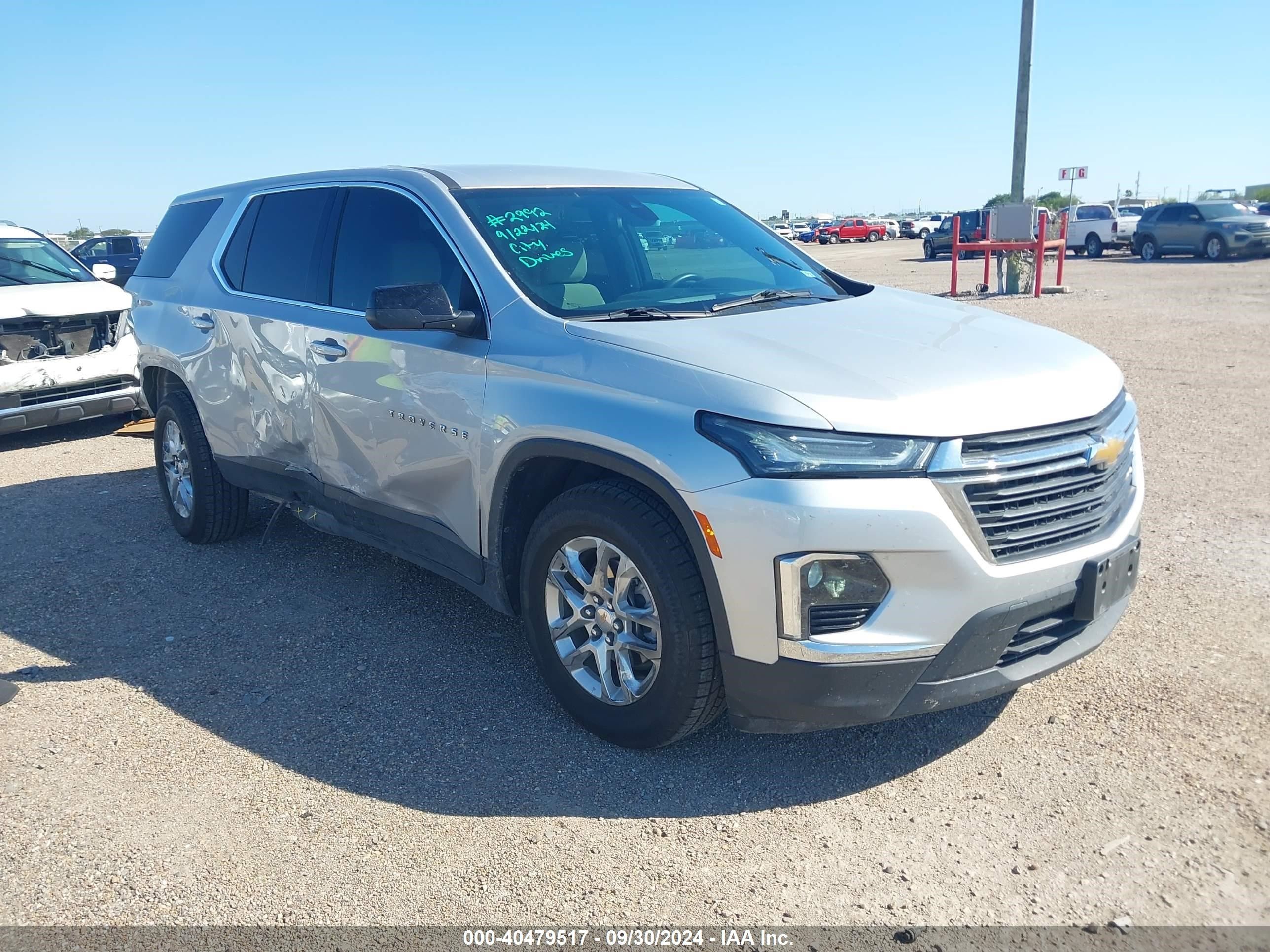 Price & History 2022 Chevrolet Traverse Fwd Ls 3.6l V-6 Di, Dohc, Vvt ...