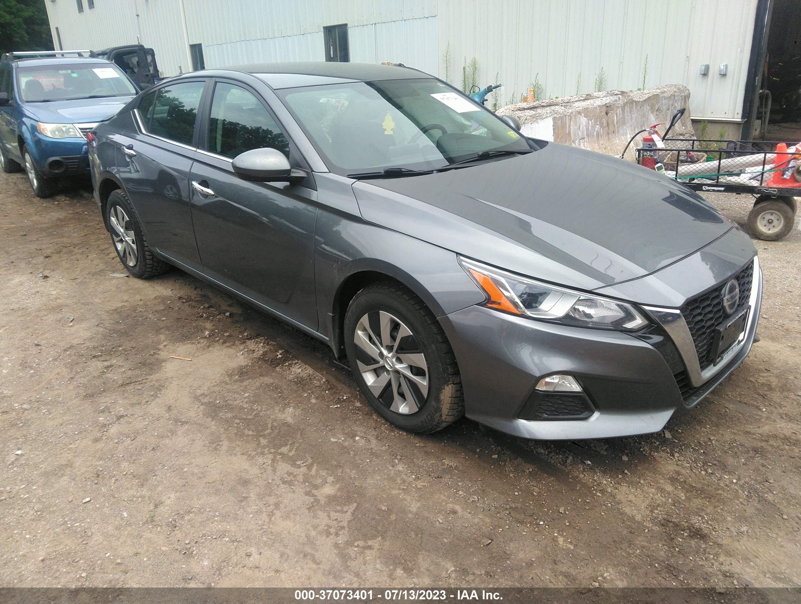 Price & History 2019 Nissan Altima 2.5 S 2.5l I-4 Di, Dohc, Vvt, 182hp ...