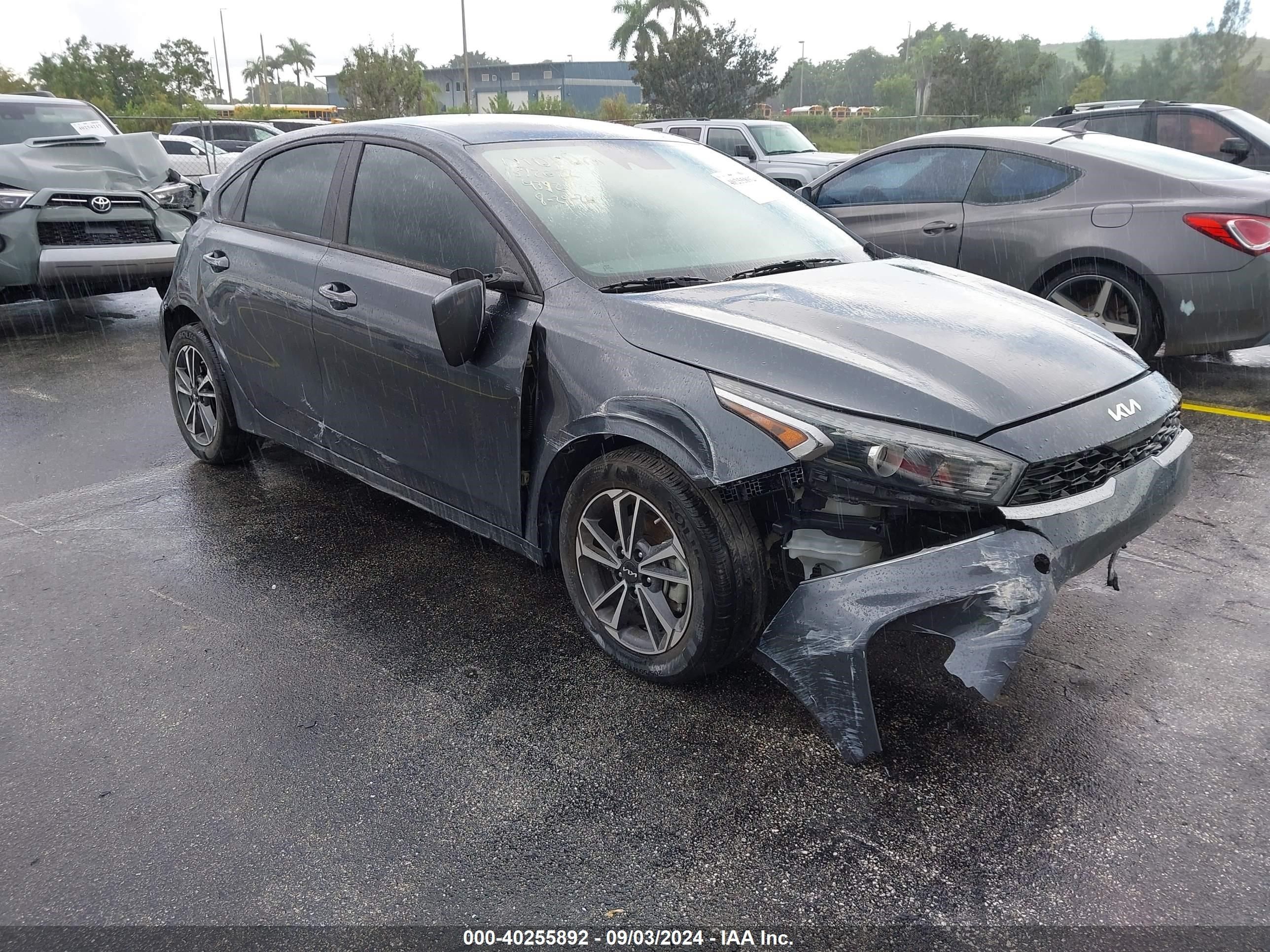 Price & History 2022 Kia Forte Lxs 2.0l I-4 Dohc, Vvt, 147hp vin ...