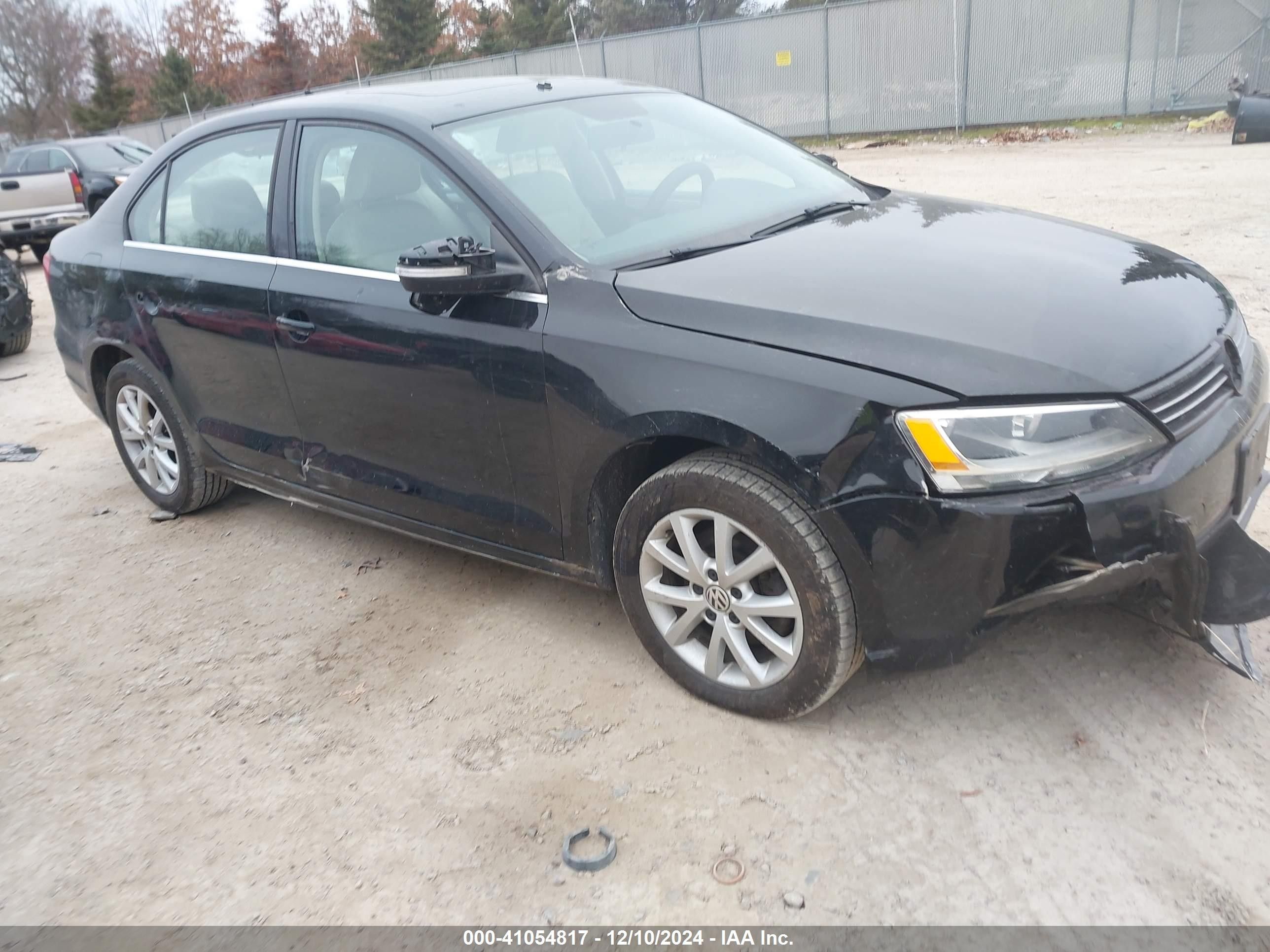 Price & History 2013 Volkswagen Jetta 2.5l Se 2.5l I-5 Dohc, Vvt, 170hp ...