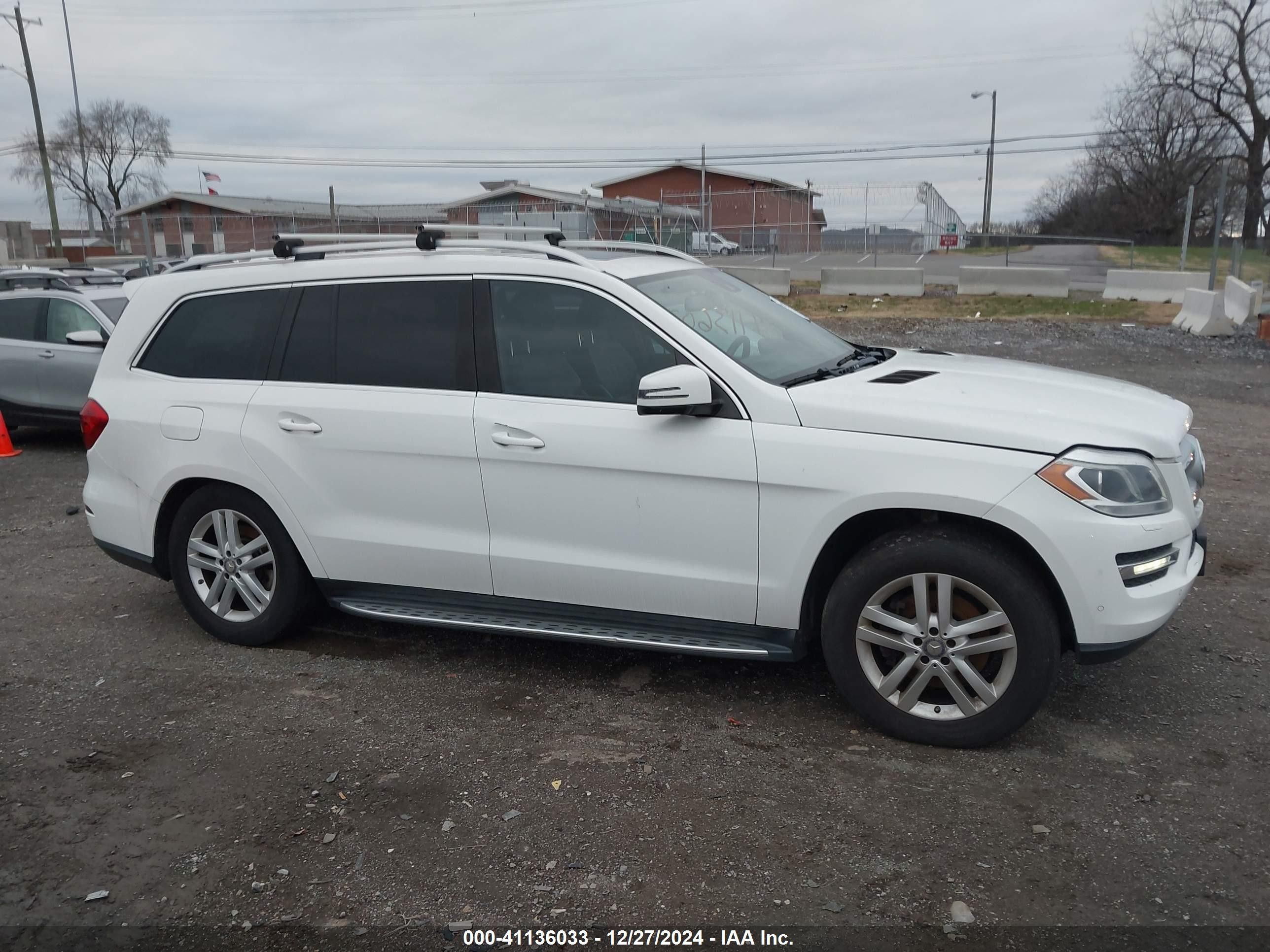 Price & History 2014 Mercedes-benz Gl 450 4matic 4.6l V-8 Di, Dohc, Vvt, Turbo, 362hp vin ...