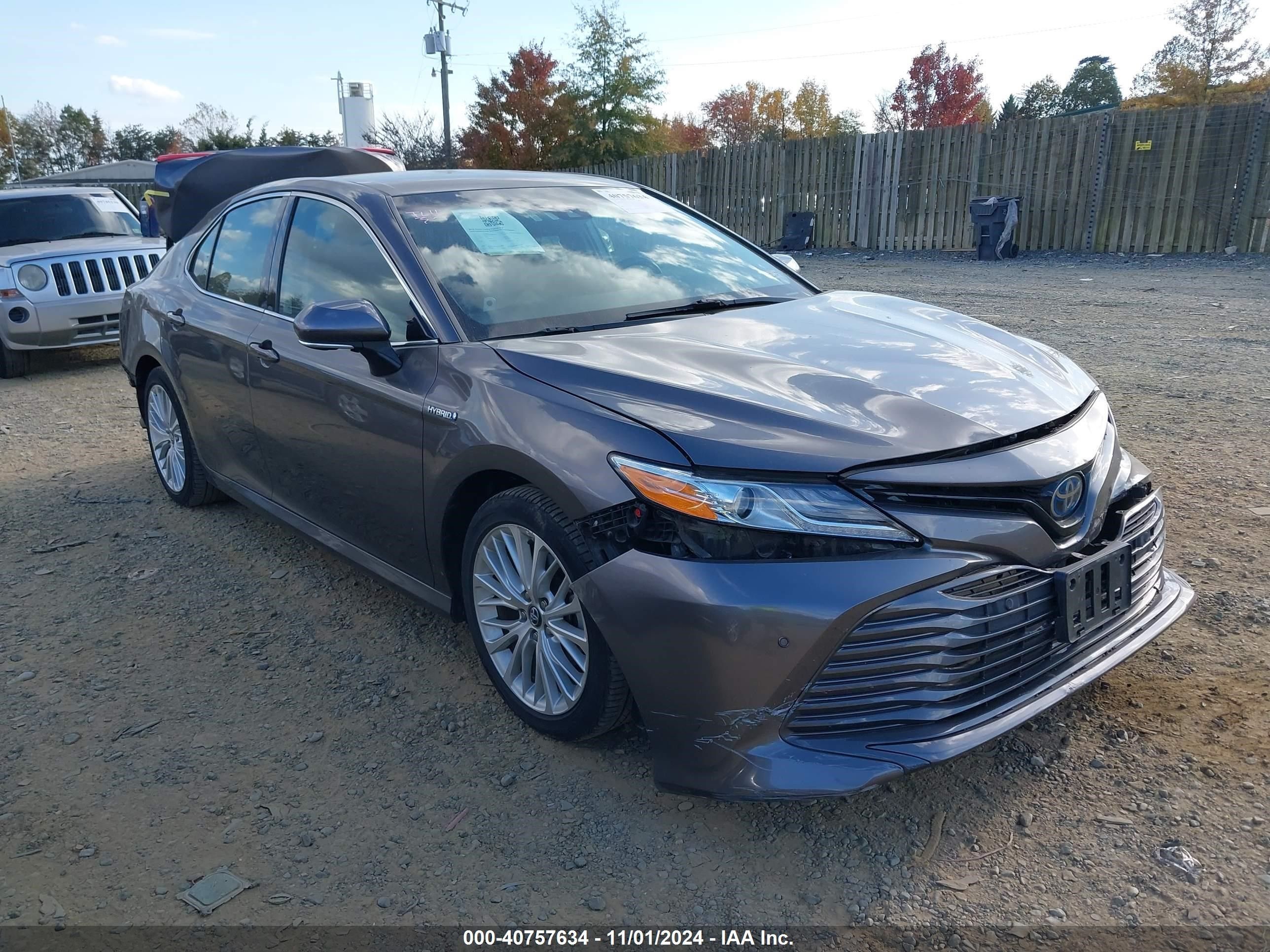 Price & History 2018 Toyota Camry Hybrid Xle 2.5l I-4 Di, Dohc, Vvt, 176hp vin ...