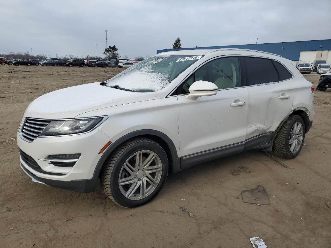 Price & History 2017 Lincoln Mkc Reserve 2.0l 4 vin: 5LMCJ3D98HUL21821 | AutoHelperBot