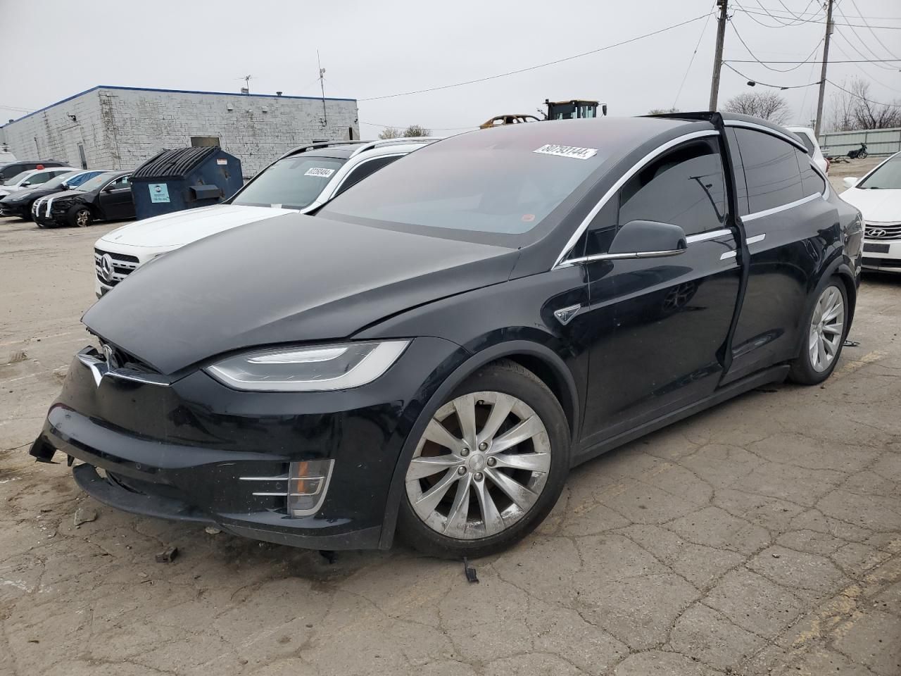 Цена и история 2016 Tesla Model X vin: 5YJXCBE23GF010786 | AutoHelperBot