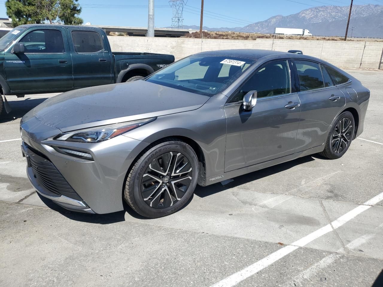 Price & History 2021 Toyota Mirai Xle vin: JTDAAAAA0MA001602 ...