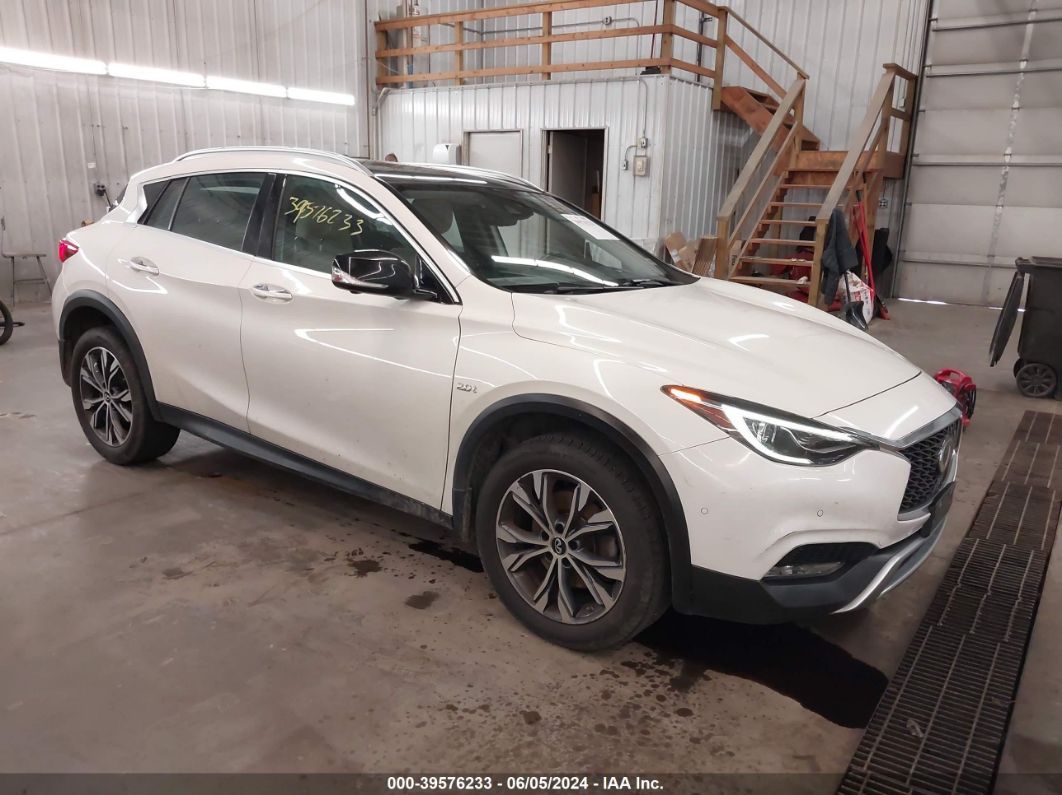 Price & History 2017 Infiniti Qx30 Premium 2.0l I-4 Di, Dohc, Vvt ...